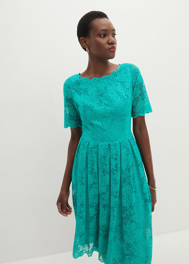 Čipkované šaty • cena 19,99 € • obchod bonprix