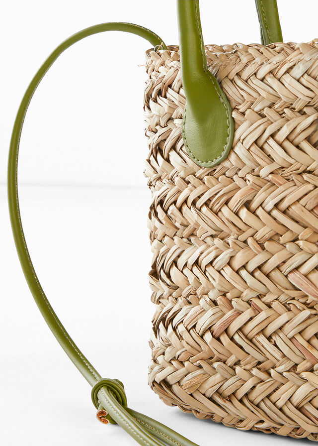 Slamená taška • cena 12,99 € • obchod bonprix